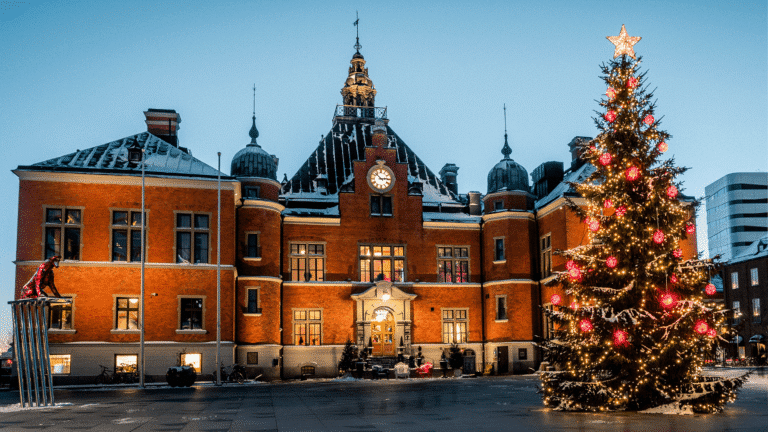 Turning Torso: Malmö's Iconic Twisted Skyscraper Guide - Greatest ...
